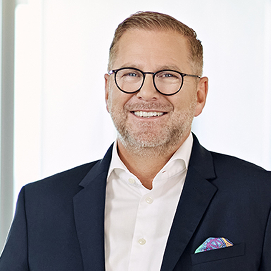 Debeka: Neue Wege mit betrieblichen Versicherungen - bAV | expertenReport