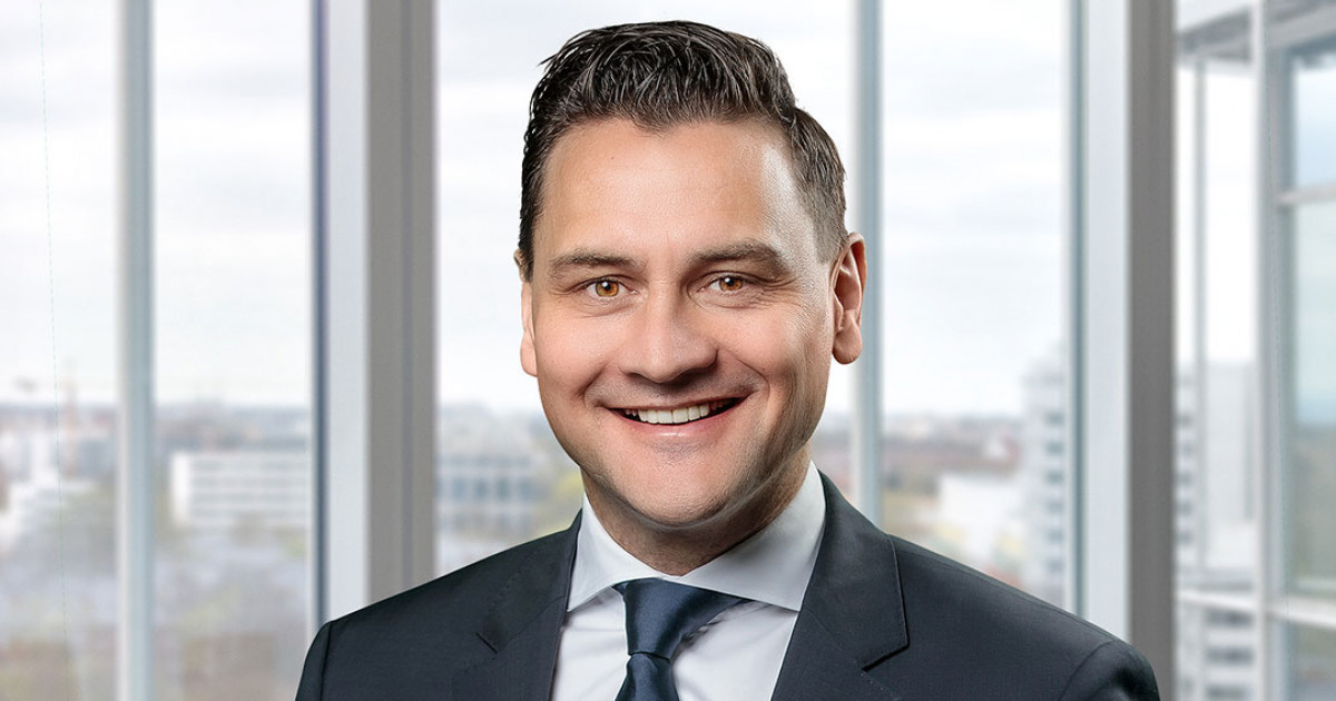 Swiss Life Deutschland baut Management um - Köpfe | expertenReport